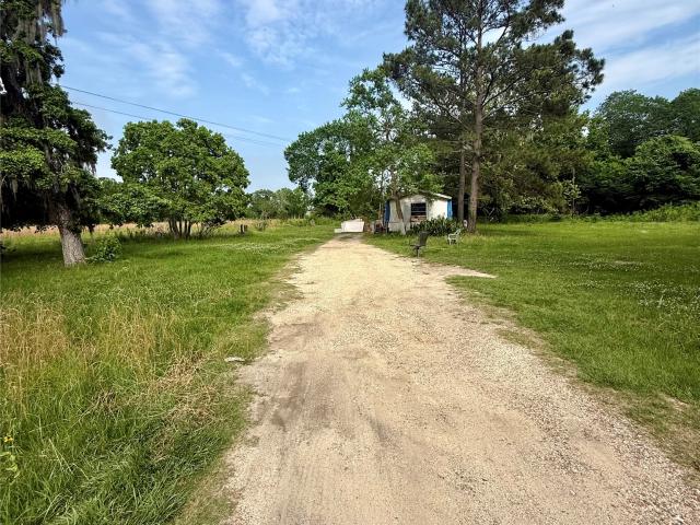 33 N County Road 2066
