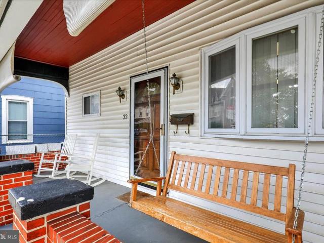 33 N Richmond Street