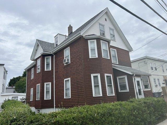 33 Nichols St, Everett, MA 02149