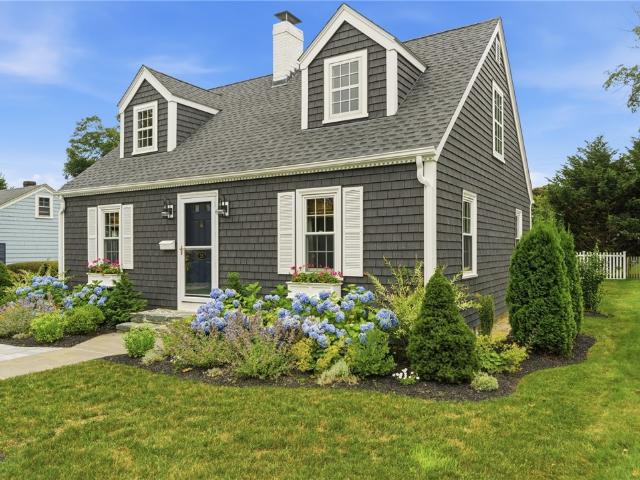 33 Nicholson Crescent