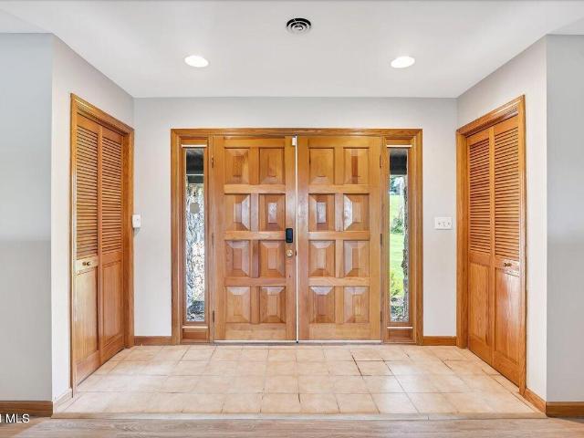 33 Oriel Lane