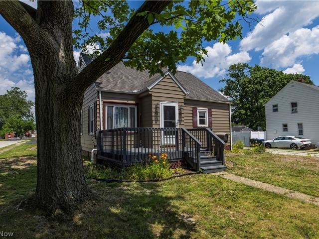 33 Pierce Avenue
