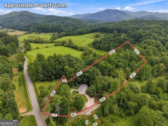 33 Pigeon Creek Drive