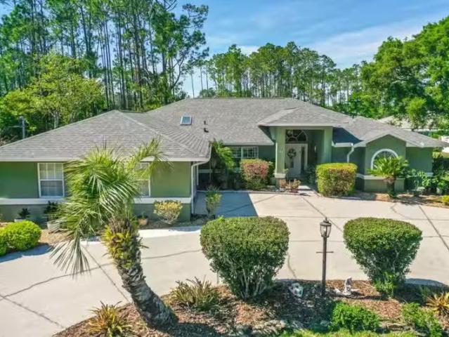 33 Poinsettia Ln, Palm Coast, FL 32164 MLS FC307774