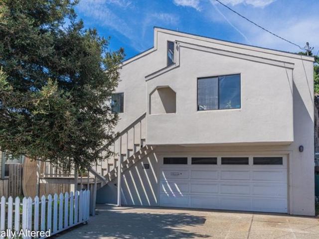 33 Portola Ave, Monterey, CA 93940