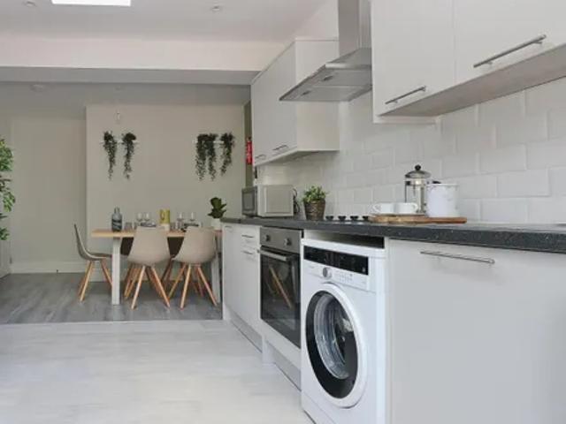 33 Primula Street, London, W12 0RF, United Kingdom | Room for rent #154588591 | Rentberry