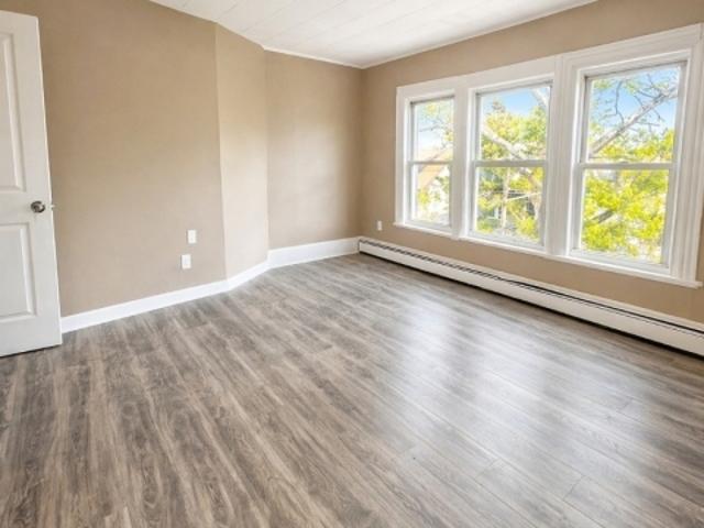 33 Richelieu Terrace # 3