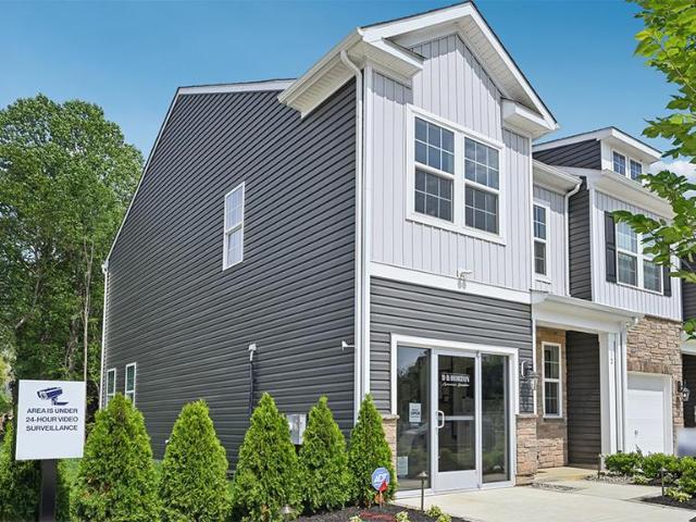 33 Robert Drive