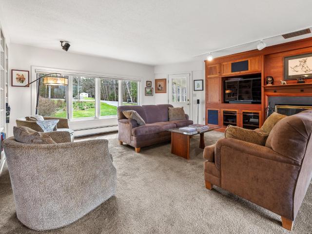 33 Rolling Ridge Road