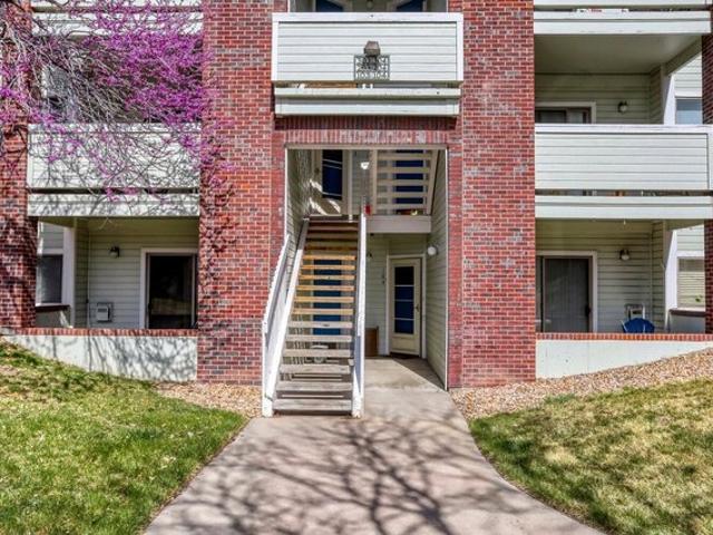 33 S Boulder Cir Apt 303, Boulder, CO 80303