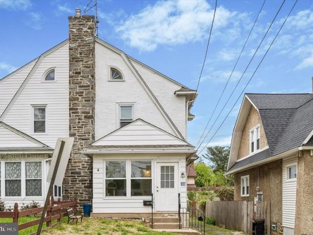 33 S Harwood Ave, Upper Darby, PA 19082
