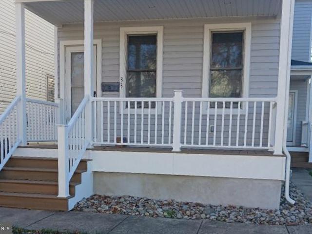 33 S Lafayette Avenue