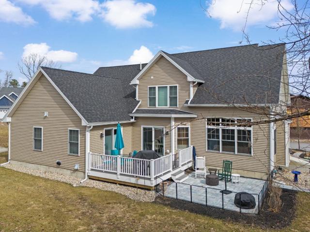 33 Sable Way, Unit 2, Manchester, NH 03102 | Compass