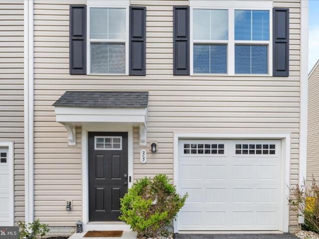 33 Sebago Place