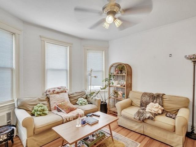 33 Shannon St Apt 1, Boston, MA 02135