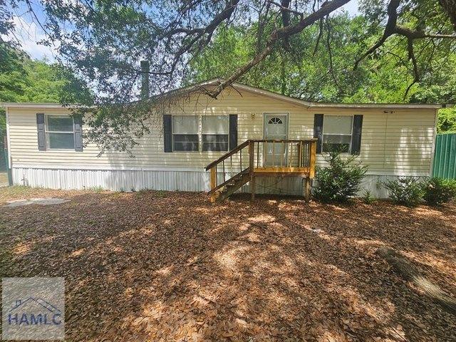 33 Sherwood Forest Dr SE, Allenhurst, GA 31301