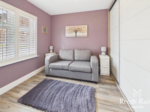 33 Sir Richard Wallace Crescent, Lisburn, BT28 3HZ