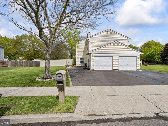 33 Spyglass Court