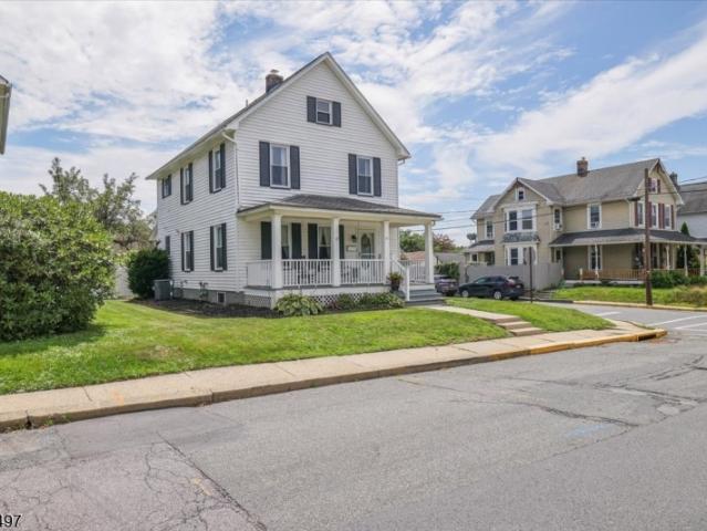 33 State St