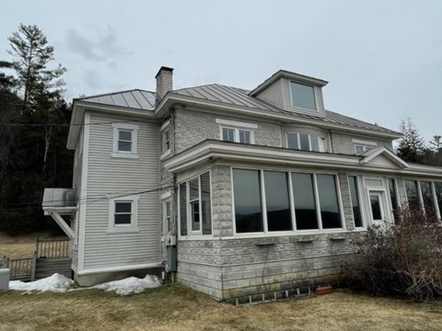 33 Sunset Hill Rd, Randolph, VT 05060