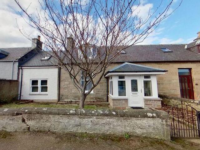 33B Park Street, Nairn IV12, 3 bedroom terraced house for sale.
