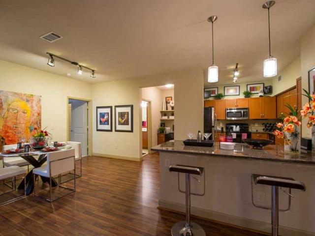 33ThirtyThree 2 Bedroom Apartment for Rent at 3333 Weslayan St, Houston, TX 77027 Greenway Upper Kirby