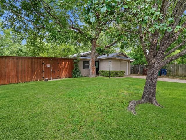 3004 Montclair Place