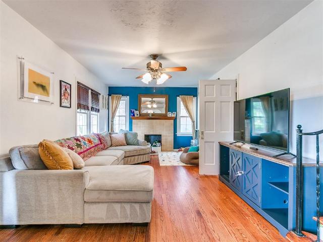 3004 NW 12th Street