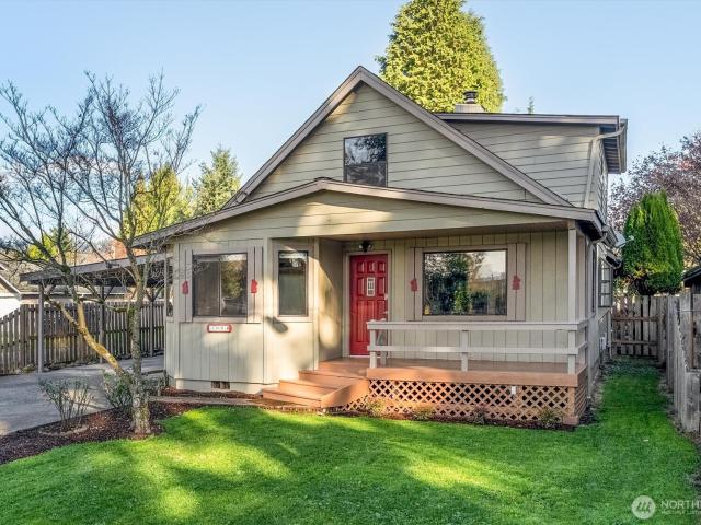 3004 Oak St, Longview, WA 98632 | MLS #2458 | Compass