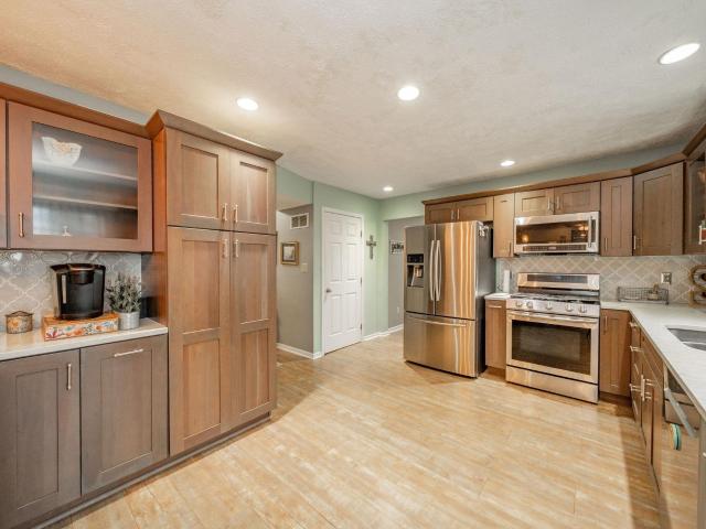 3004 Aruba Way