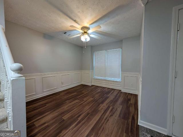 3004 Dogwood Lane