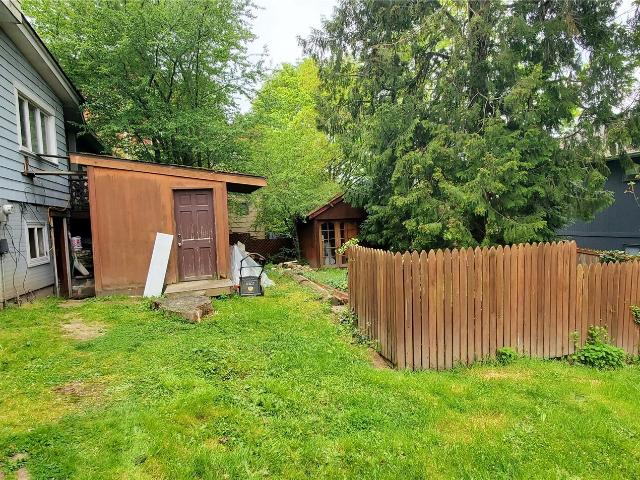 3004 E Yesler Way