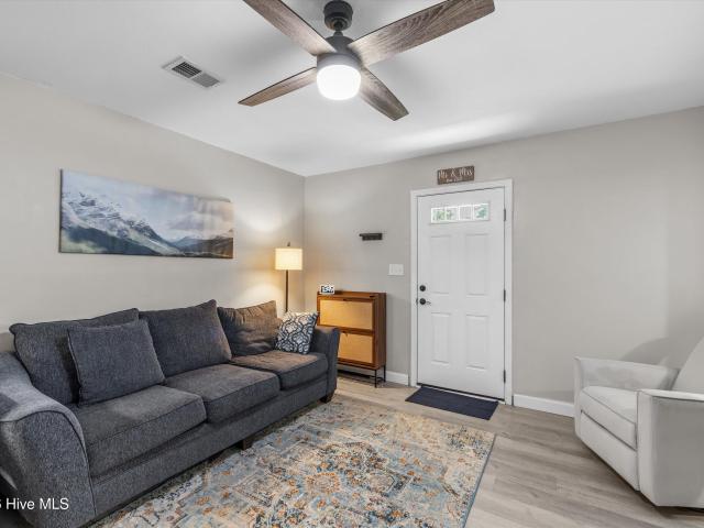 3004 Jasmine Place