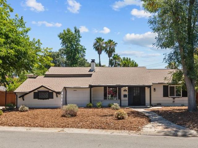 3004 Leta Ln, Sacramento, CA 95821