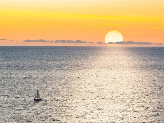 3004 Paseo Del Mar