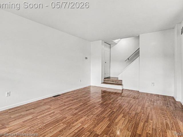 3004 Roundtree Boulevard