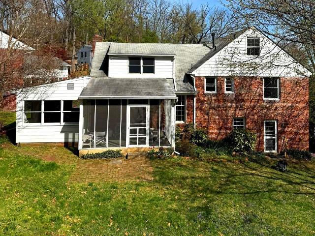 3004 S Hill St, Arlington, VA 22202 | MLS #VAAR2071 | Compass