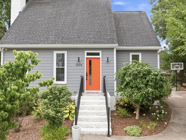 3004 W Annaley Drive