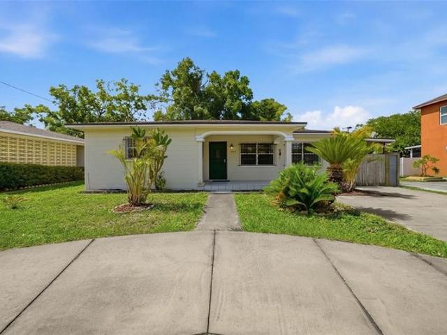 3004 W Gray St, Tampa, FL 33609