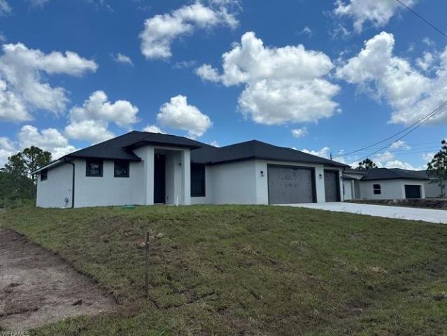 3004 36th St W, Lehigh Acres, FL 33971