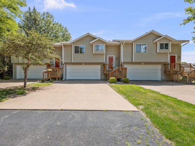 3004 3rd St W Unit 10, Moline, IL 61264