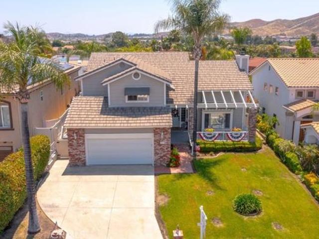 30050 Skippers Way Dr, Canyon Lake, CA 92587