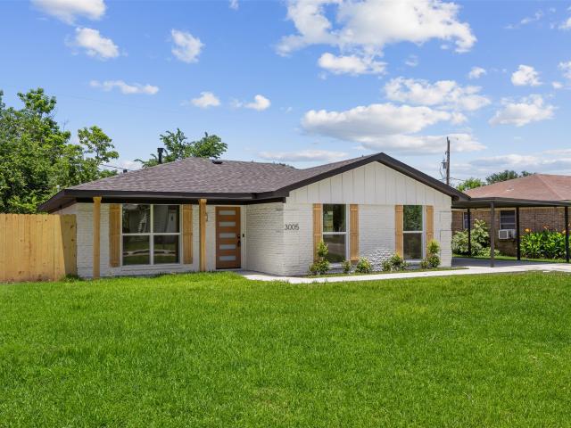 3005 Barberry Drive