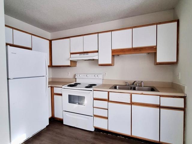 3005 Caldwell Court # 11
