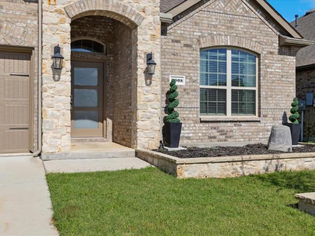 3005 Cerro Ranch Road