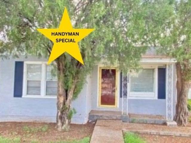 3005 Colgate St, Lubbock, TX 79415
