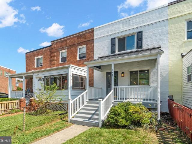 3005 Fulton Street