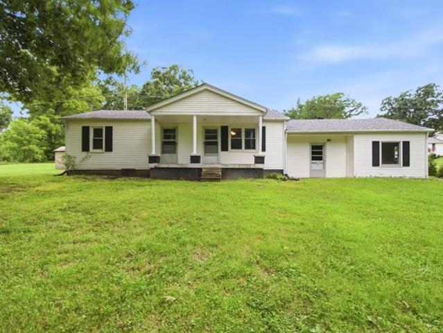 3005 Fairview Blvd, Fairview, TN 37062