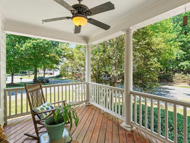3005 Grandview Heights Lane