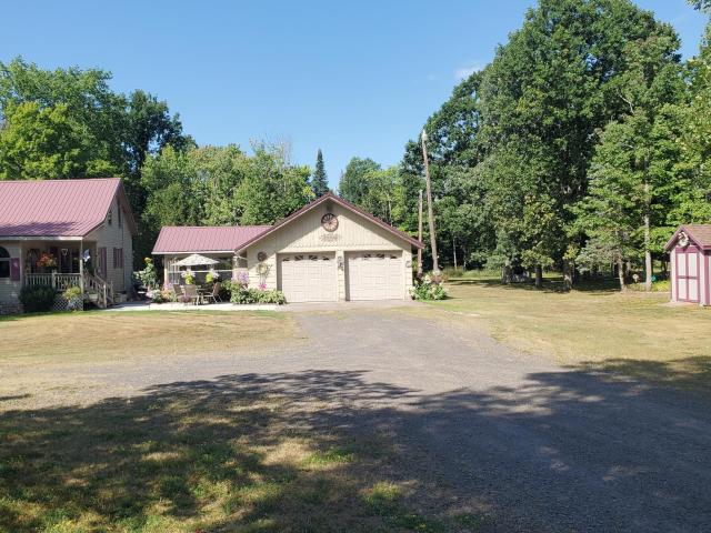 3005 S County Highway H